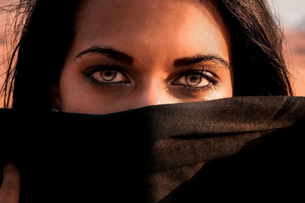 The Psychology of Eye Color: How Colored Contacts Can Affect Perception ...